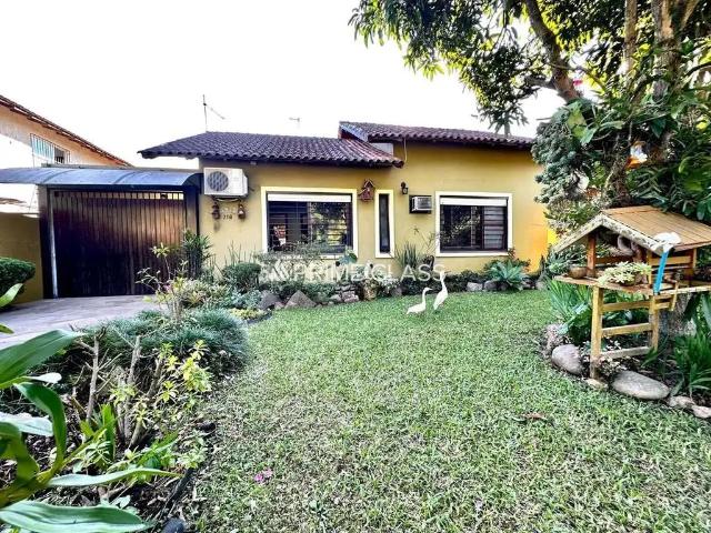 Casa / Sobrado para Venda em Canoas/RS Olaria 2 Quartos