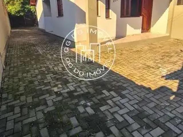 Casa / Sobrado para Venda em Canoas/RS Olaria 2 Quartos