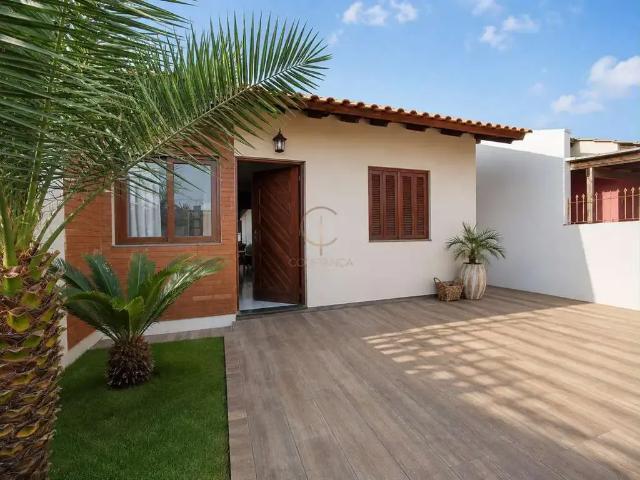 Casa / Sobrado para Venda em Canoas/RS Olaria 2 Quartos