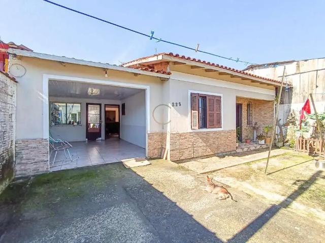 Casa / Sobrado para Venda em Canoas/RS Olaria 2 Quartos