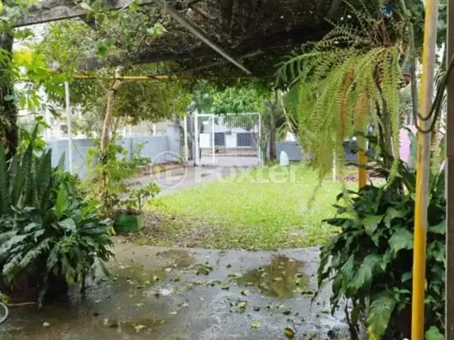 Casa / Sobrado para Venda em Canoas/RS Olaria 2 Quartos