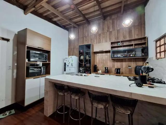 Casa / Sobrado para Venda em Canoas/RS Rio Branco 2 Quartos