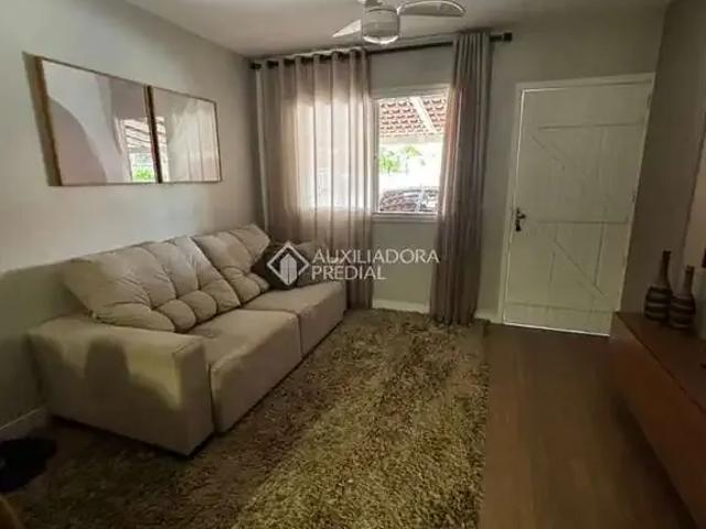 Casa / Sobrado para Venda em Canoas/RS Rio Branco 2 Quartos