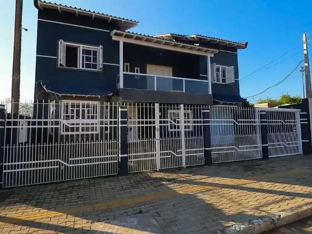 Casa / Sobrado para Venda em Canoas/RS Rio Branco 3 Quartos