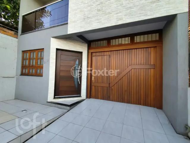 Casa / Sobrado para Venda em Canoas/RS Rio Branco 3 Quartos