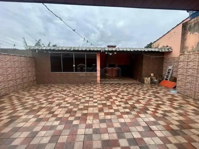 Casa / Sobrado para Venda em Canoas/RS Rio Branco 3 Quartos