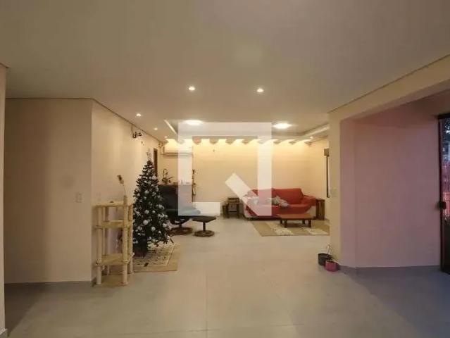 Casa / Sobrado para Venda em Canoas/RS Rio Branco 5 Quartos