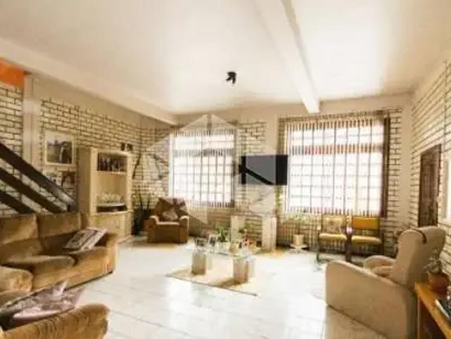 Casa / Sobrado para Venda em Canoas/RS São José 4 Quartos
