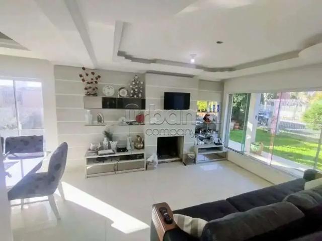Casa / Sobrado para Venda em Canoas/RS São José 5 Quartos