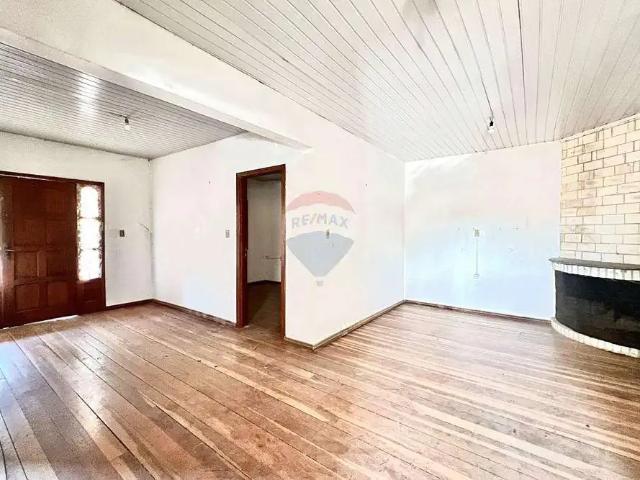 Casa / Sobrado para Venda em Canoas/RS São José 9 Quartos