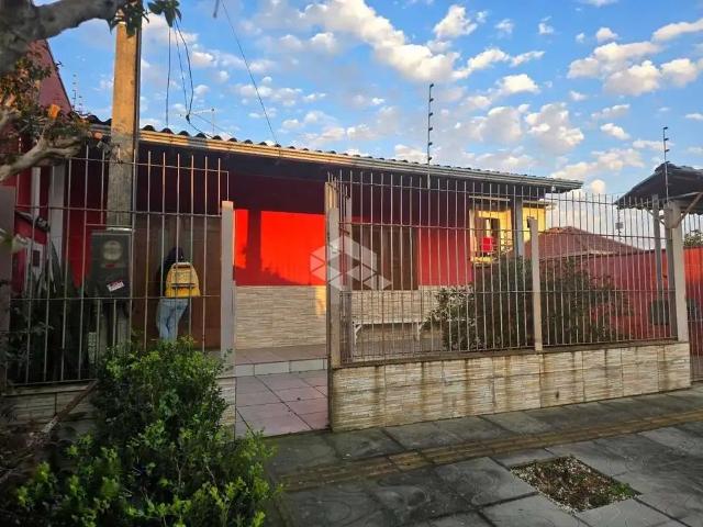 Casa / Sobrado para Venda em Canoas/RS São José 2 Quartos