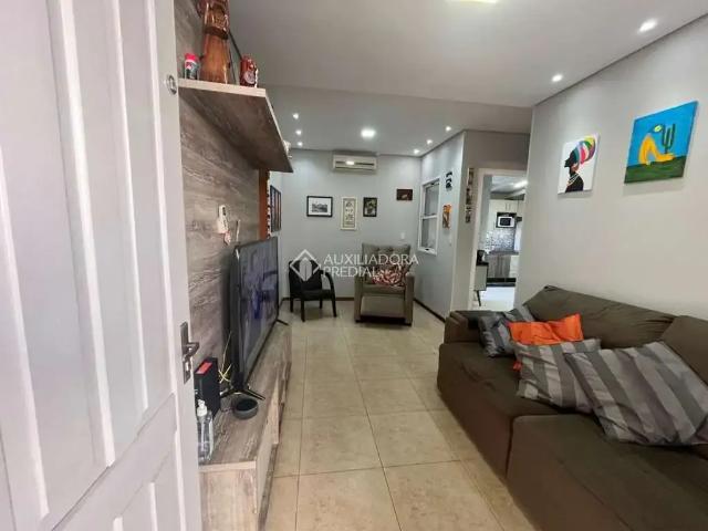 Casa / Sobrado para Venda em Canoas/RS São José 2 Quartos