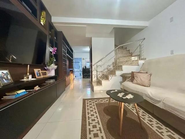 Casa / Sobrado para Venda em Canoas/RS São José 2 Quartos