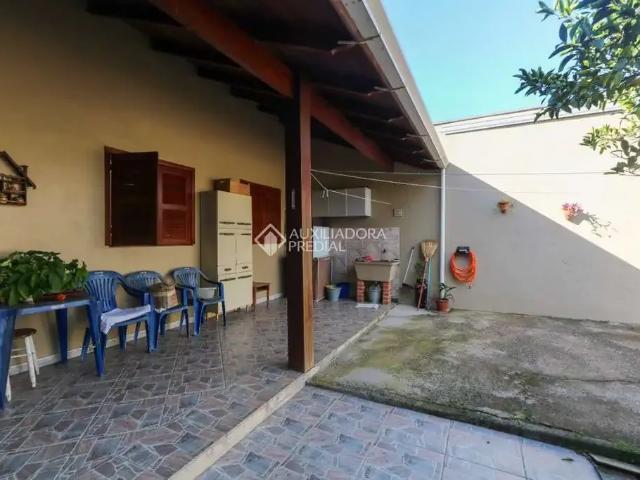 Casa / Sobrado para Venda em Canoas/RS São José 2 Quartos