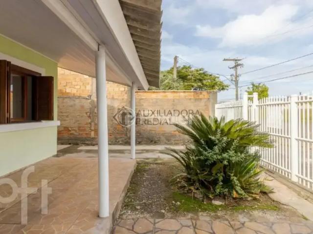 Casa / Sobrado para Venda em Canoas/RS São José 2 Quartos