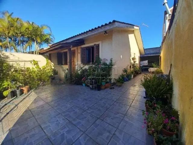 Casa / Sobrado para Venda em Canoas/RS São José 2 Quartos