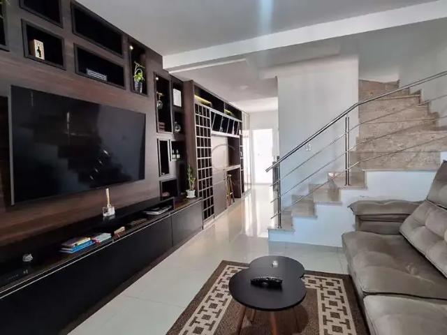 Casa / Sobrado para Venda em Canoas/RS São José 2 Quartos