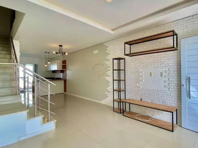 Casa / Sobrado para Venda em Canoas/RS São José 2 Quartos