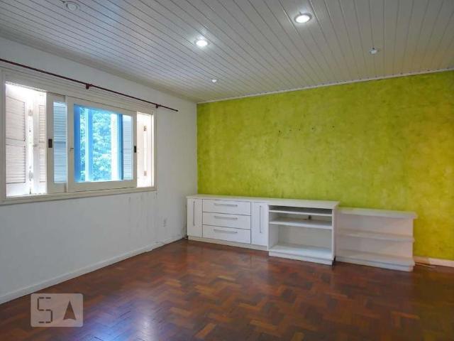 Casa / Sobrado para Venda em Canoas/RS São José 2 Quartos