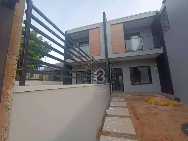 Casa / Sobrado para Venda em Canoas/RS São José 2 Quartos