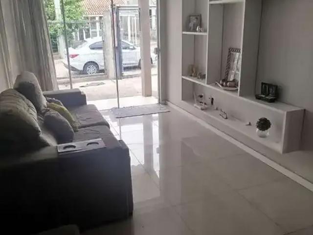 Casa / Sobrado para Venda em Canoas/RS São José 2 Quartos