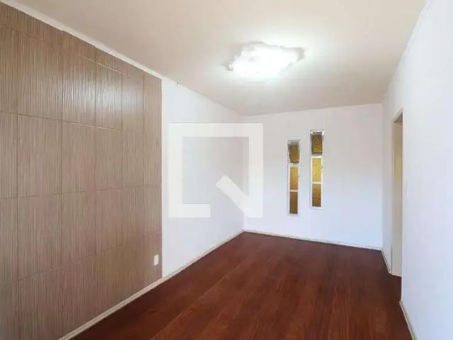 Casa / Sobrado para Venda em Canoas/RS São José 2 Quartos