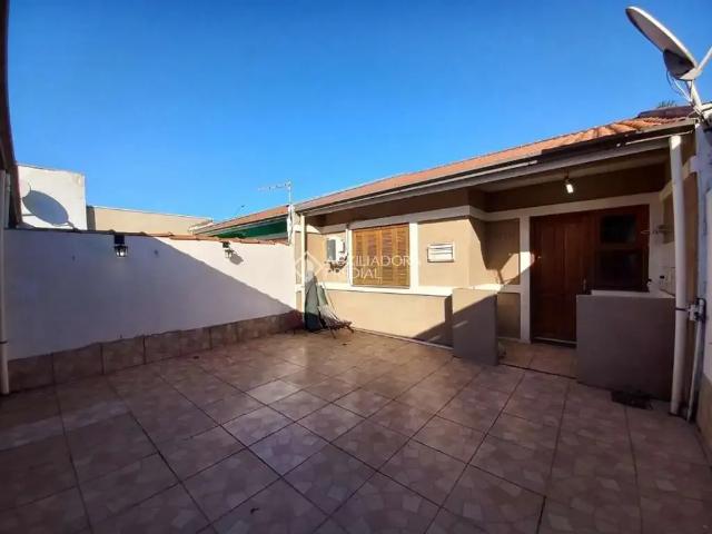 Casa / Sobrado para Venda em Canoas/RS São José 2 Quartos