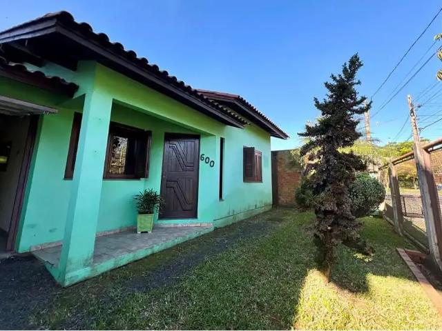 Casa / Sobrado para Venda em Canoas/RS São José 3 Quartos