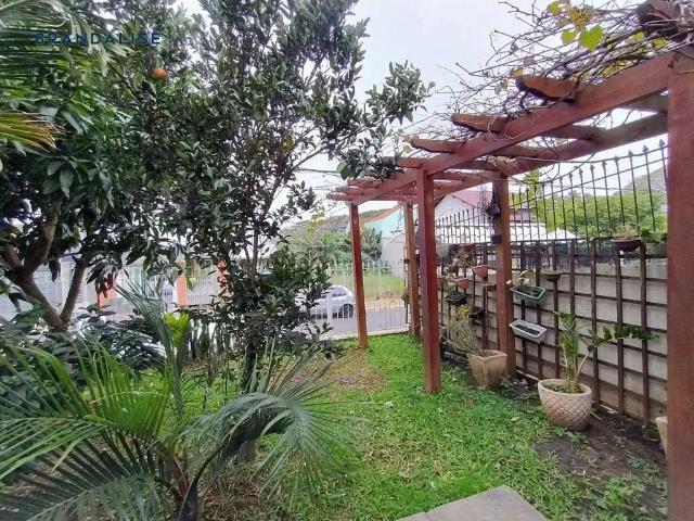 Casa / Sobrado para Venda em Canoas/RS São José 3 Quartos