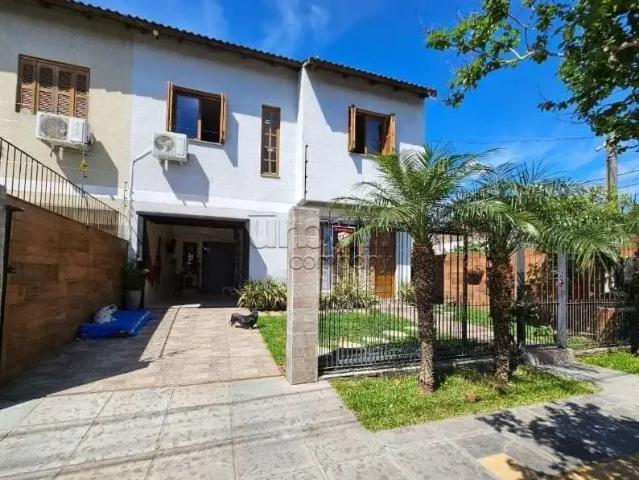 Casa / Sobrado para Venda em Canoas/RS São José 3 Quartos