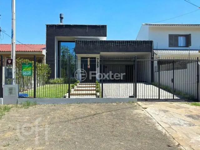 Casa / Sobrado para Venda em Canoas/RS São José 3 Quartos