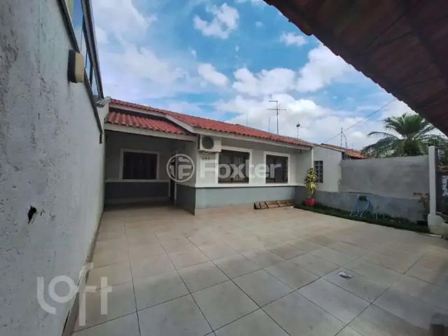 Casa / Sobrado para Venda em Canoas/RS São José 3 Quartos