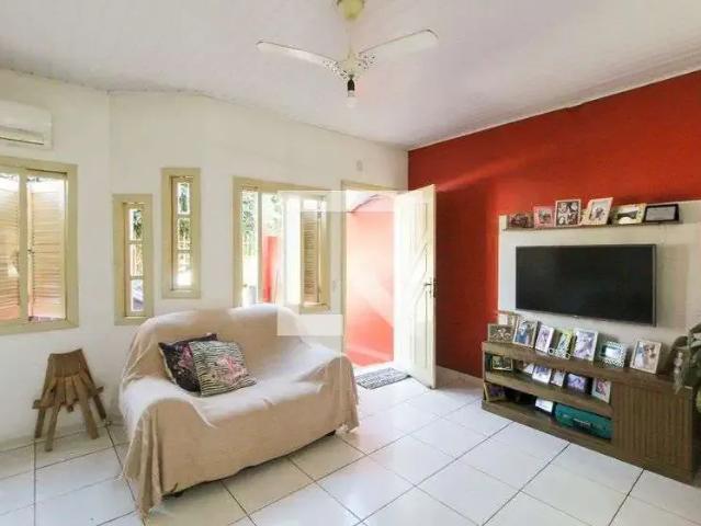 Casa / Sobrado para Venda em Canoas/RS São José 3 Quartos