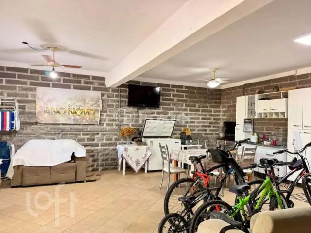 Casa / Sobrado para Venda em Canoas/RS São José 3 Quartos
