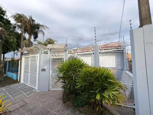 Casa / Sobrado para Venda em Canoas/RS São José 3 Quartos