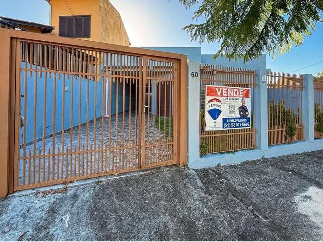 Casa / Sobrado para Venda em Canoas/RS São José 3 Quartos