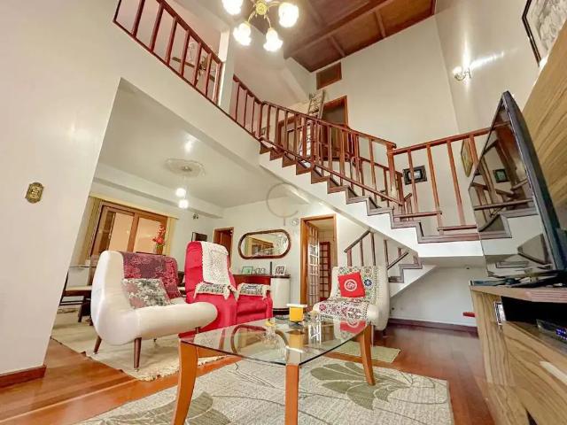 Casa / Sobrado para Venda em Canoas/RS São José 3 Quartos