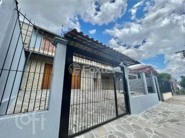 Casa / Sobrado para Venda em Canoas/RS São José 3 Quartos