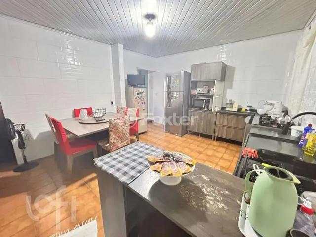 Casa / Sobrado para Venda em Canoas/RS São José 3 Quartos