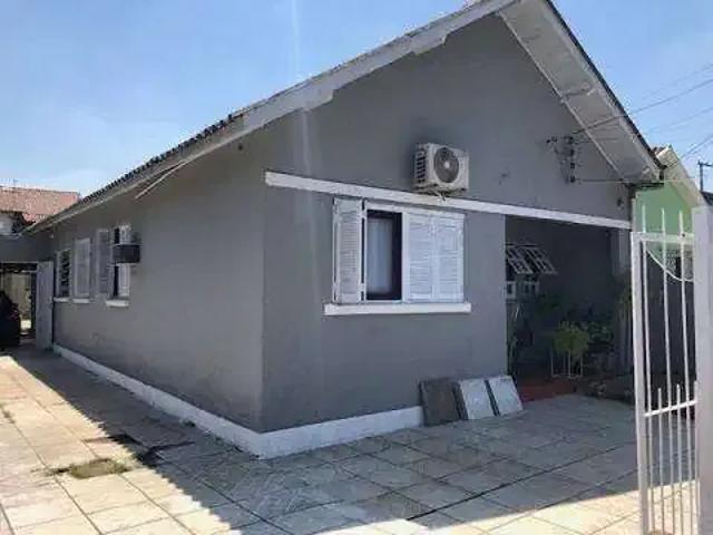 Casa / Sobrado para Venda em Canoas/RS São Luis 6 Quartos