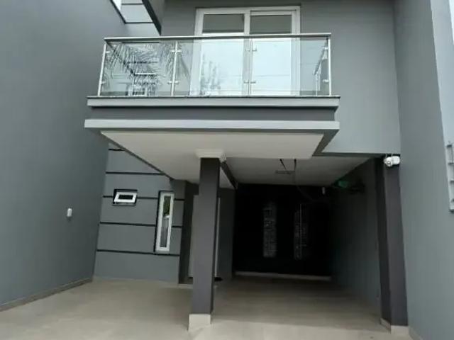 Casa / Sobrado para Venda em Canoas/RS São Luis 3 Quartos