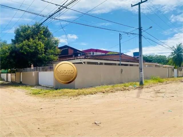 Casa / Sobrado para Venda em Cabedelo/PB Camboinha 4 Quartos