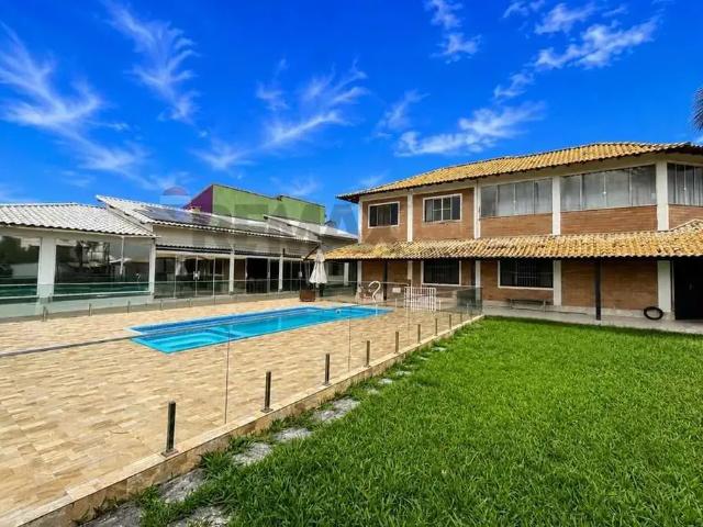 Casa / Sobrado para Venda em Cabo Frio/RJ Tamoios 5 Quartos