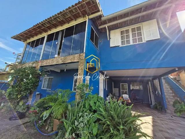 Casa / Sobrado para Venda em Cabo Frio/RJ Unamar 6 Quartos