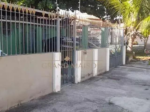 Casa / Sobrado para Venda em Cabo Frio/RJ Vila Blanche 3 Quartos