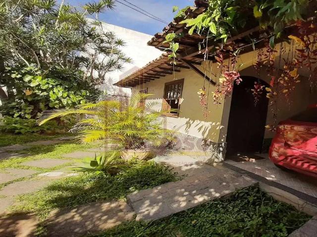 Casa / Sobrado para Venda em Cabo Frio/RJ Braga 4 Quartos