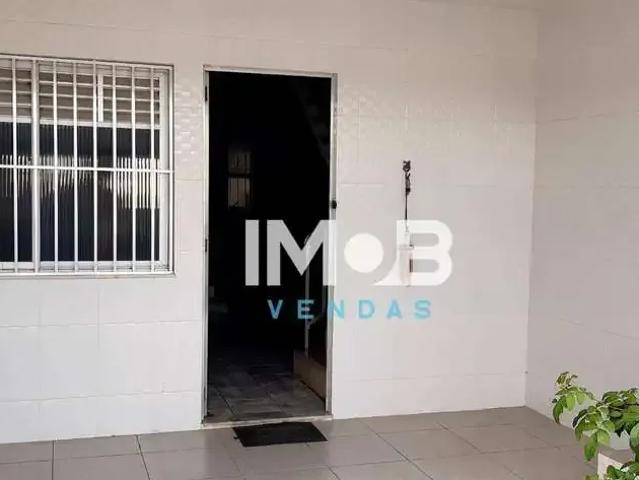 Casa / Sobrado para Venda em Cabo Frio/RJ Braga 2 Quartos