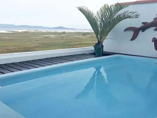 Casa / Sobrado para Venda em Cabo Frio/RJ Braga 3 Quartos