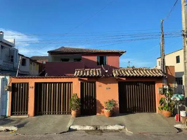 Casa / Sobrado para Venda em Cabo Frio/RJ Caminho de Búzios 4 Quartos