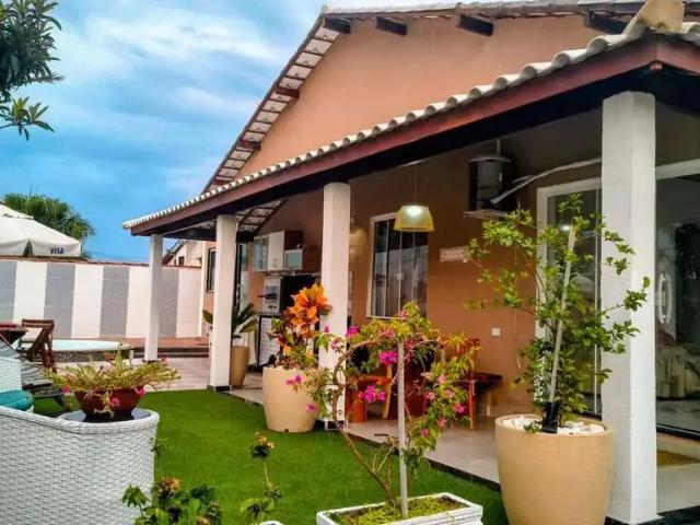 Casa / Sobrado para Venda em Cabo Frio/RJ Caminho de Búzios 3 Quartos